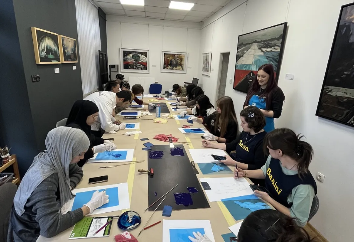 VACD Students Explore Monotype Printmaking with Artist Eldina Kožljak